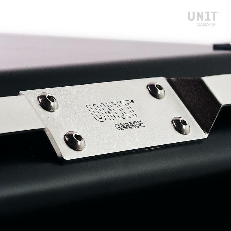 Atlas suitcase and frame Unit Garage BMW R NineT - silver - R12 Store