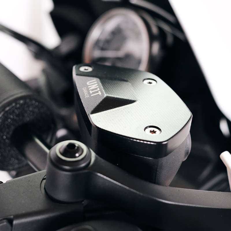 Unit Garage Master Cylinder Covers BMW R12, R12 GS & R12 NineT
